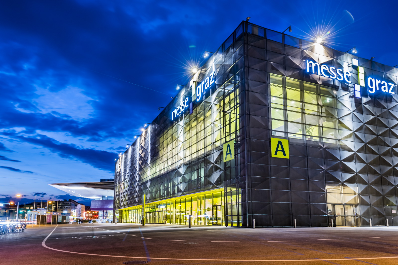 Schönheit liegt in der Luft bei der MCG in Graz - Aromea